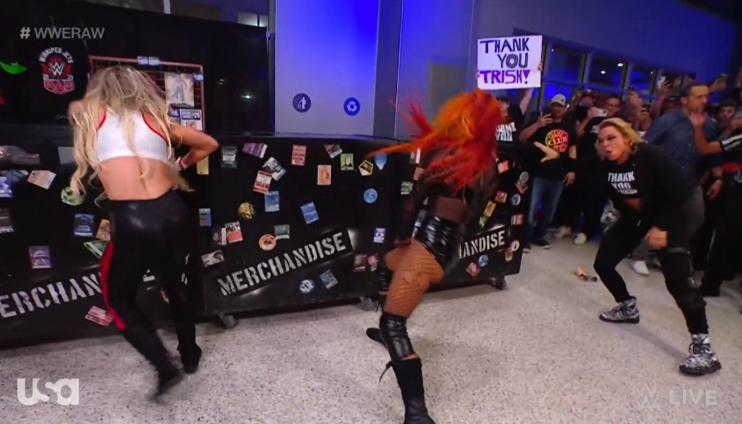 Becky Lynch Vs Trish Stratus Cage Match Set Following Wwe Raw Double